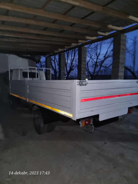 Isuzu 5 tonnalik sotiladi исузу 5 тонна