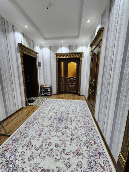 3х комнатная квартира на 5 этаже 95кв/м, в Самарканде