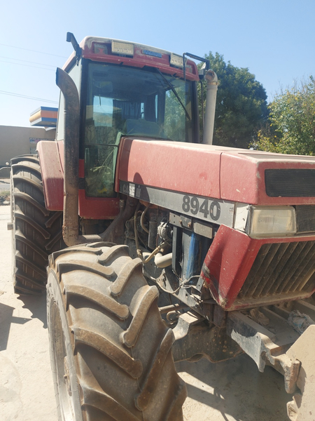 Магнум 8940 трактор
