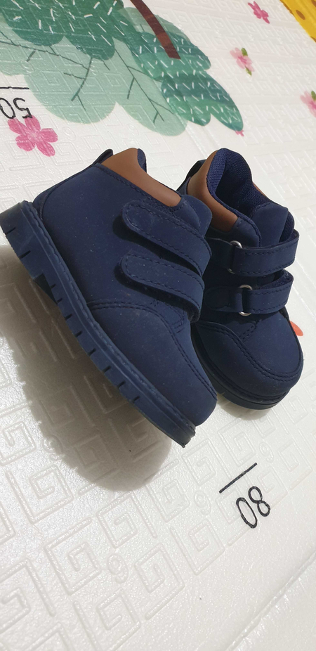 Сапожки теплые влагозащитные Adidas и ботиночки демисезонные Waikiki
