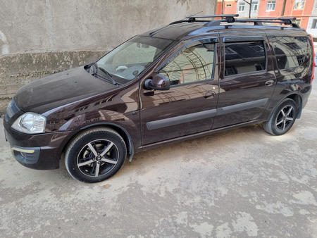 Lada Largus 2019