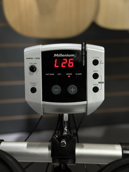 Электроный баратан Millenium MPS150