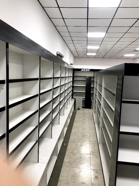 Прилавки витрины на заказ