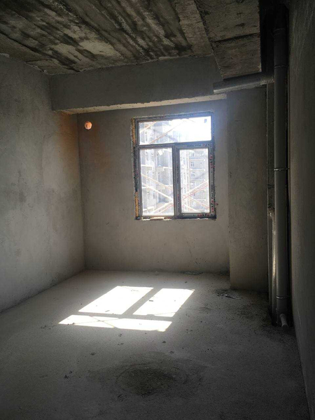 Продаю 2 комнатную квартиру Sam city