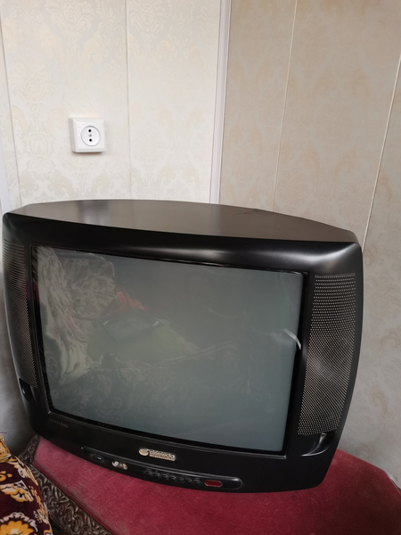 Televizor daewoo holati yaxshi