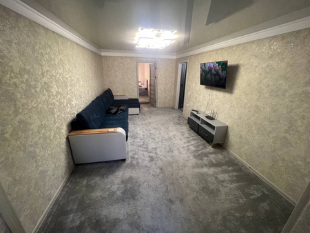 Arenda kivartira 2/3/3 sum metro kasmnaft
