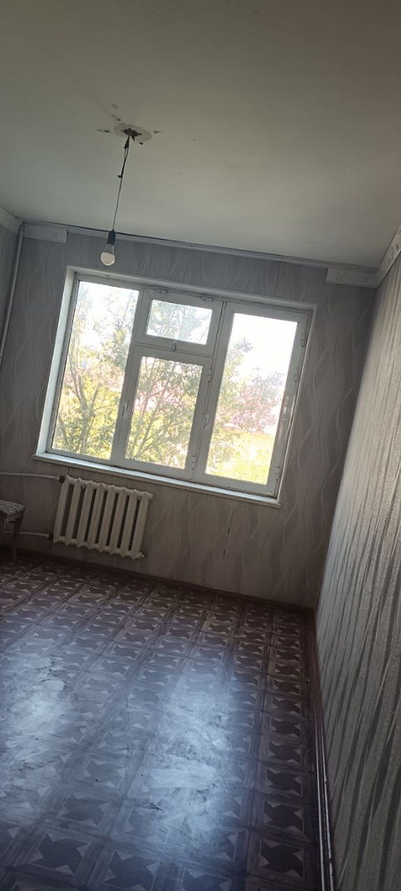 Kvartira 2 xonali, alohida oshxona, va balkon