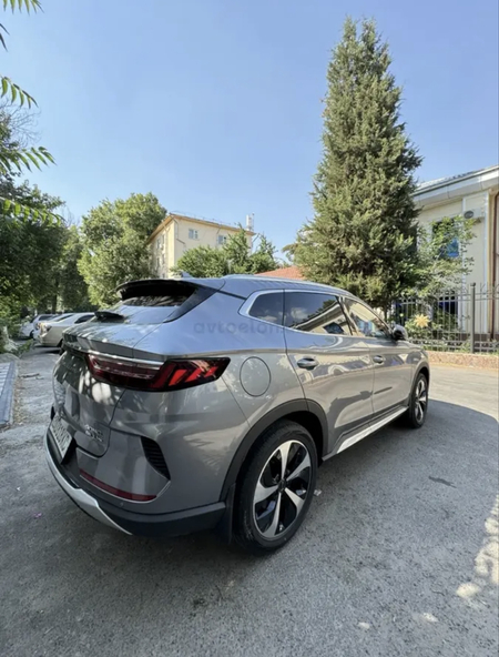 Продаю Byd Song Plus DM-i 2 позиция гибрид