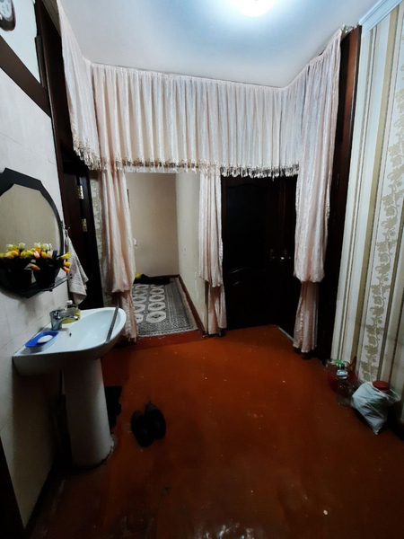 Продается квартира 4/4/4