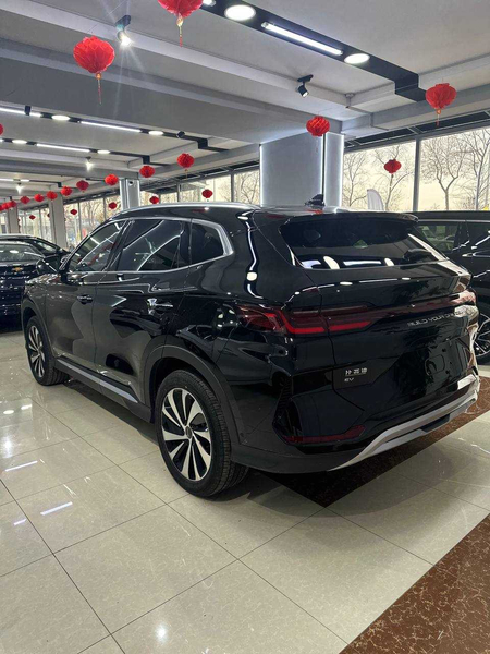 Byd Champion 605 km 2024 nalichida tayyor garantiya bilan