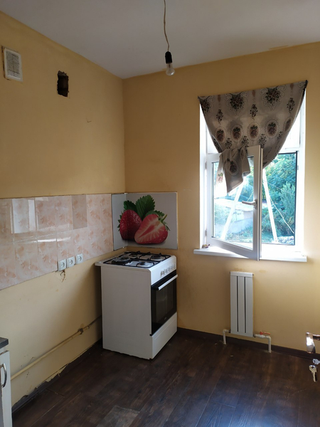 Продается 3 комнатная квартира в Мирзо Улугбекском районе