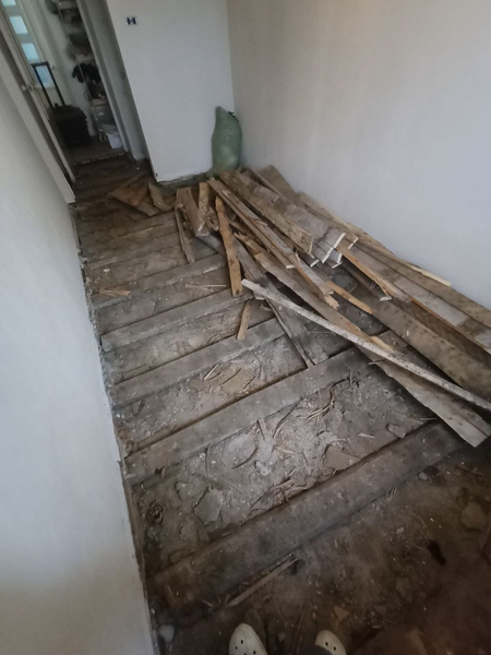 Вывоз мусора. Вывоз строй мусора . Вывоз бытового мусора .