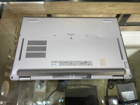 DELL Precision 3470 Intel Core i7-1270P озу16гб 256ssd