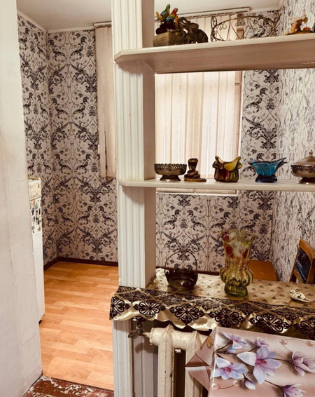 Метро Чиланзар-16. 3/9/9. Срочно продам квартиру