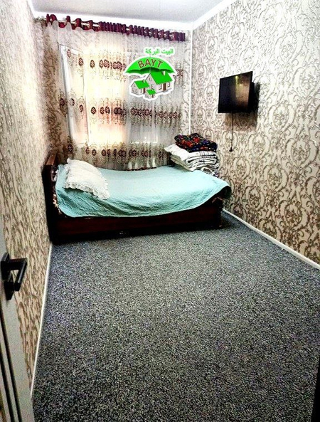 2/1/4 Чиланзар-20кв Ор.Корейское здание Балкон1.5/6 Продаётся!!