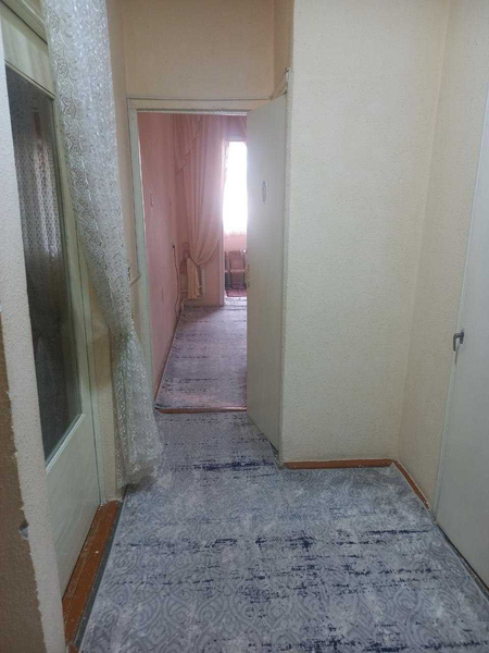 Toshkent viloyati Yangiyo'l shahar 2 xonali kvartera sotiladi
