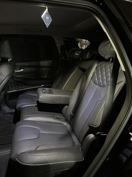 Hyundai Santa Fe Full 7 o’rindiqli