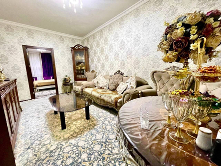 Ялангач , 3/3/4 , панель , балкон 1.5*3 , 70м2 , 75 000 у.е