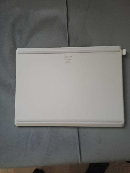 Microsoft surface go 2 i5/16/256