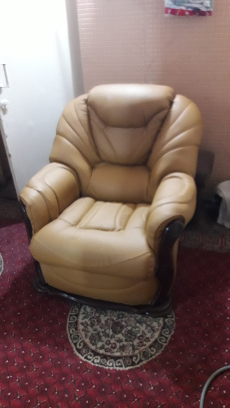 Перетяжка офисных кресла