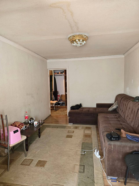 Продам квартиру Буюк ипак йули 4/4/5 75м2
