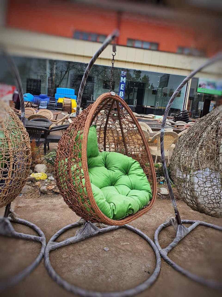 Ratan stullar bor kerak bolsa sifatli