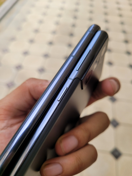 Samsung Galaxy S21 5G. OzU 8/256 GB. Halol. Garantya bor.