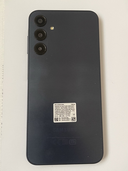 Samsung A25 6/128 1 oy ishlatilgan