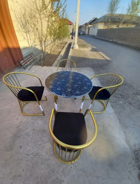 Stollar stullar olamiga xush kelibsiz