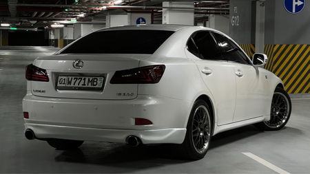 Lexus is300 рестайлинг