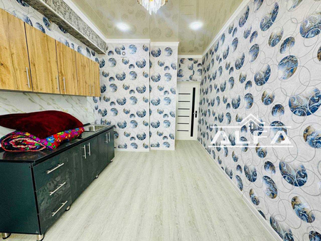 1 xonali 40m² 7-qavat uy sotiladi