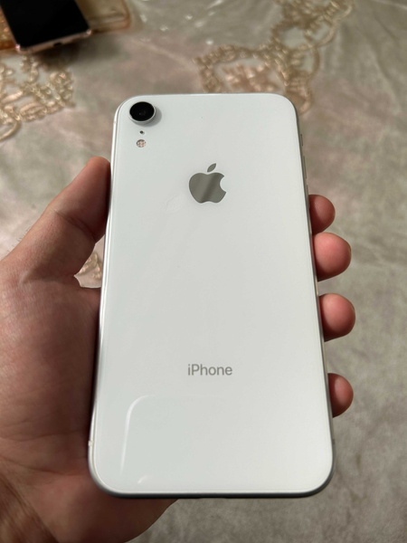 Iphone xr в идеальном состоянии