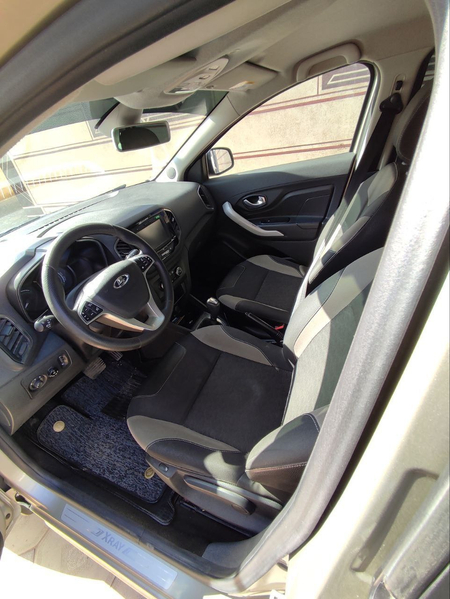 Lada Xray avtomat