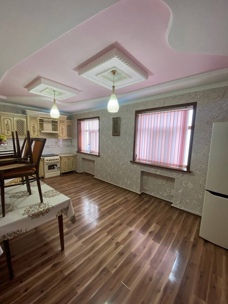 Сдается 2 х комнатная квартира на 3 этаже . Мелодия 350 $