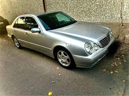Продается свой Mercedes W 210