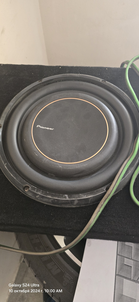 Продам пионер. AVH-A7250BT