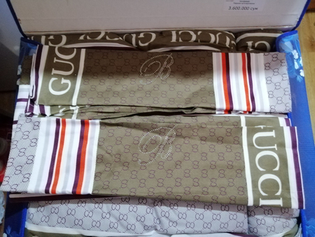 Продам турецкий комплект, GUCCI, новый