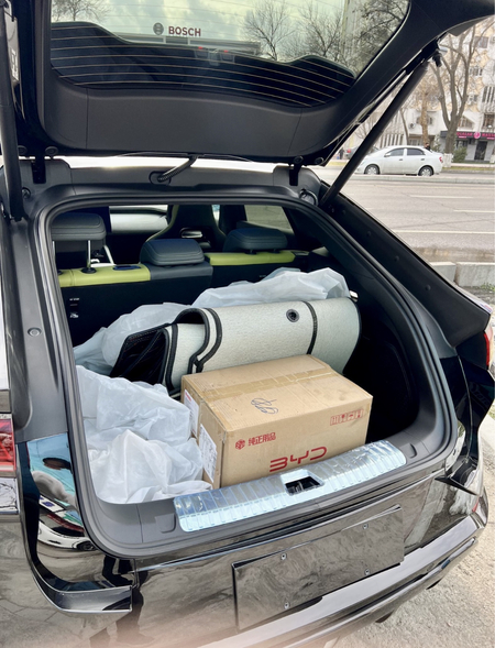 BYD SONG L 5 Pozitsiya dual motor