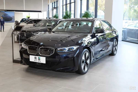 Arenda s vikubga  BMW I3