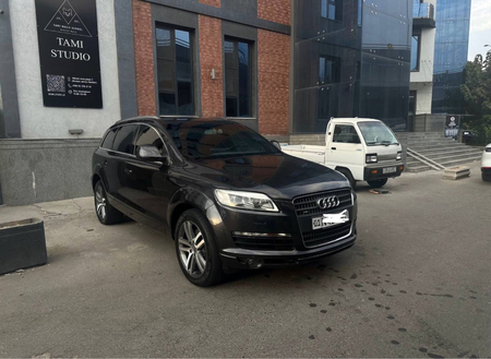 Срочно Ауди Q7 фуловая позиция