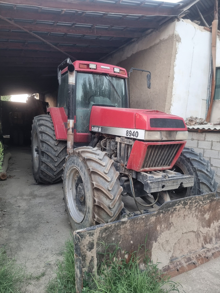 Magnum 8940 Traktor