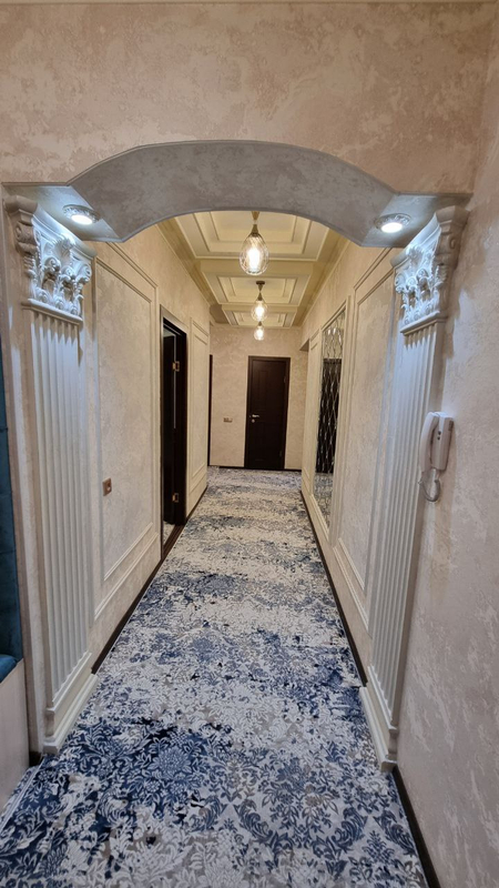 Продаётса квартира.Фаргона шах.Тарона куча 7 этажа.3 этажида.