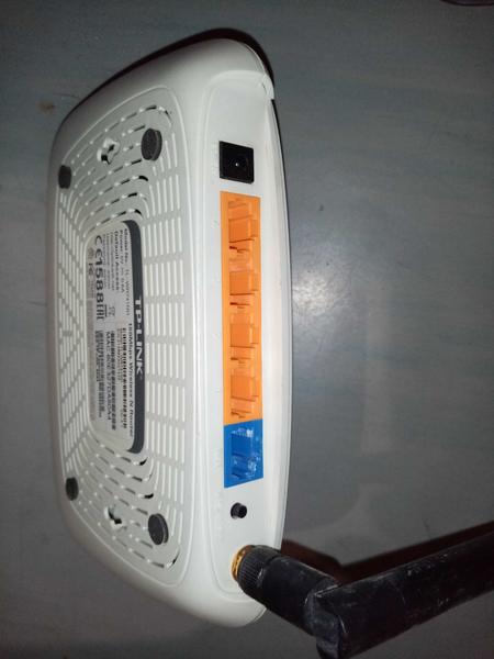 Wi-Fi роутер TP-LINK TL-WR741ND