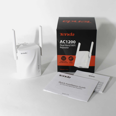 Продаётся репитер усиливающий Wi - FI сигнал.