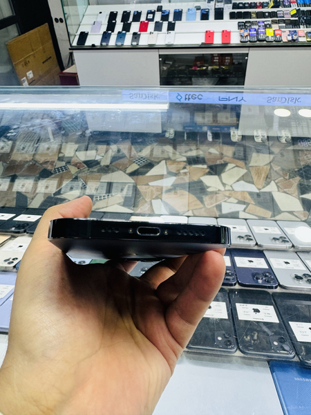 iPhone 12 Pro 128 gb blue