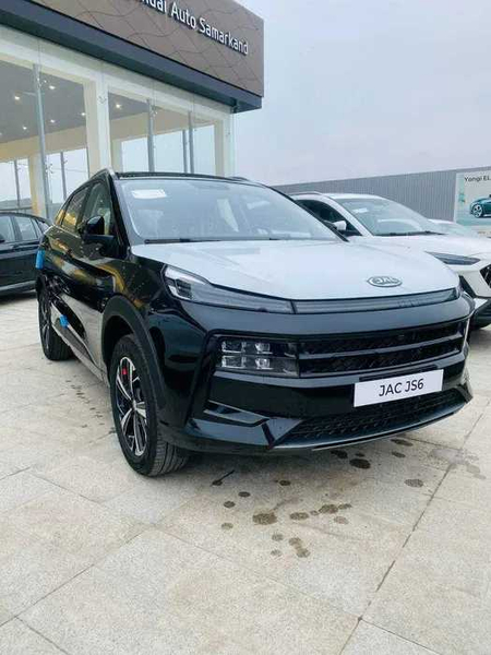 China motors Jac Js6