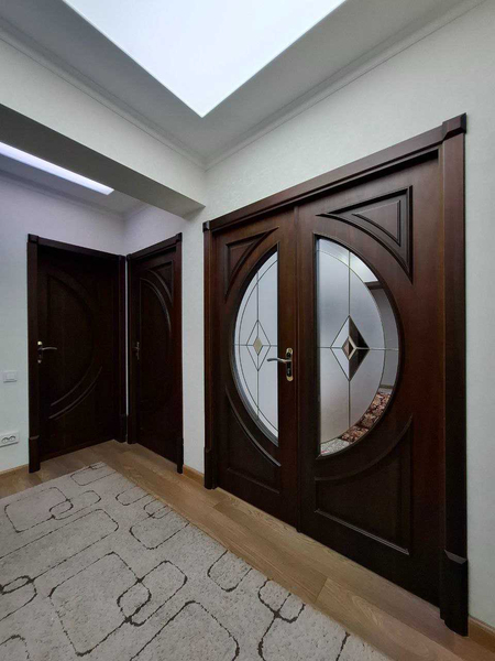 Паркентский ул.Ген Петрова 77-серия 4(5)-комнатная 3/4 80 м² ремонт