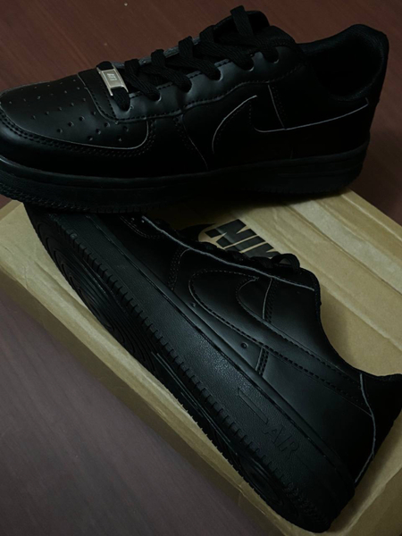Nike Air Force 1