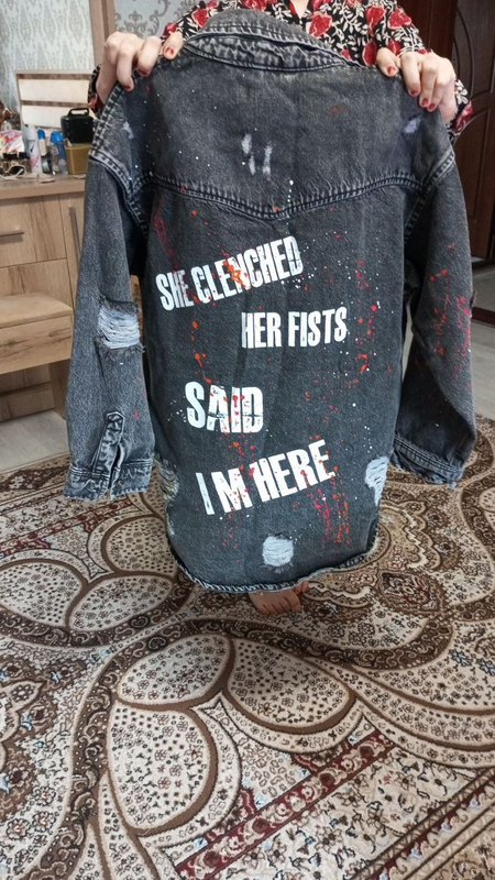 Turkiya djinsa kurtka sotiladi