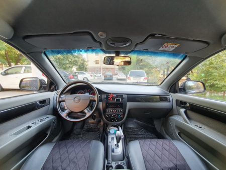Jentra 2023 A/T bez luk 9 min prabeg benzin